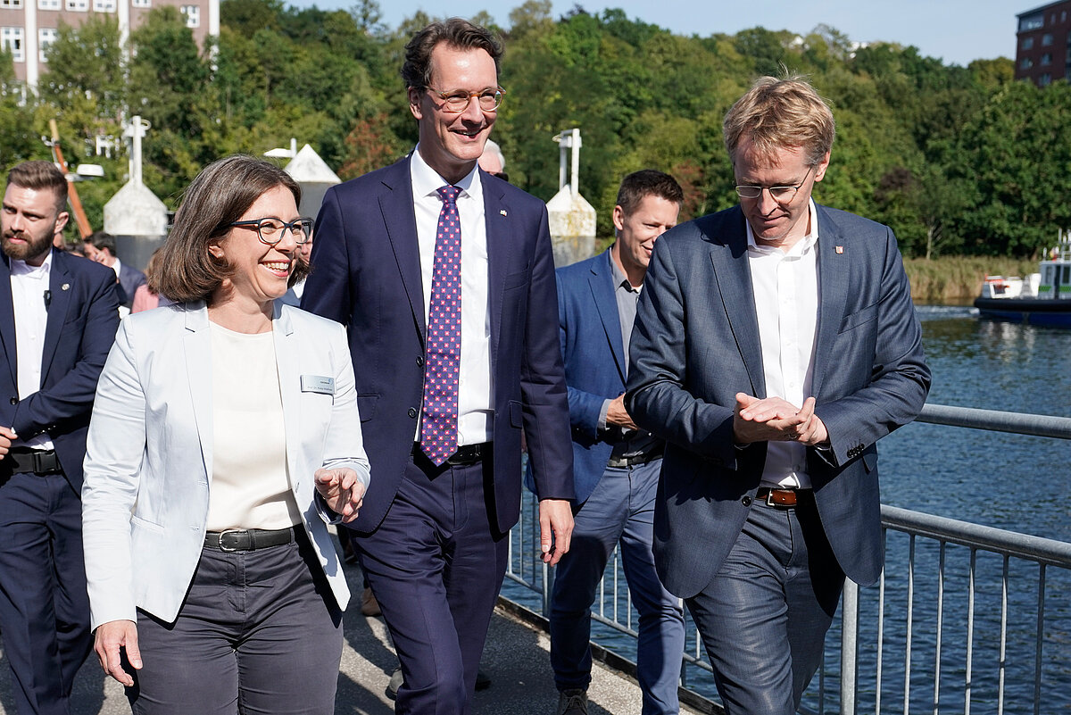 Minister-Presidents Hendrik Wüst and Daniel Günther visit GEOMAR