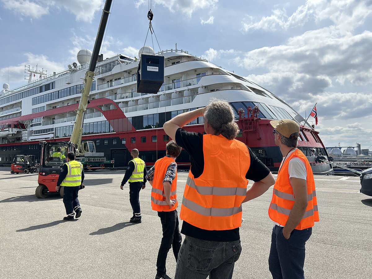 Cruise Ship as Data Collector