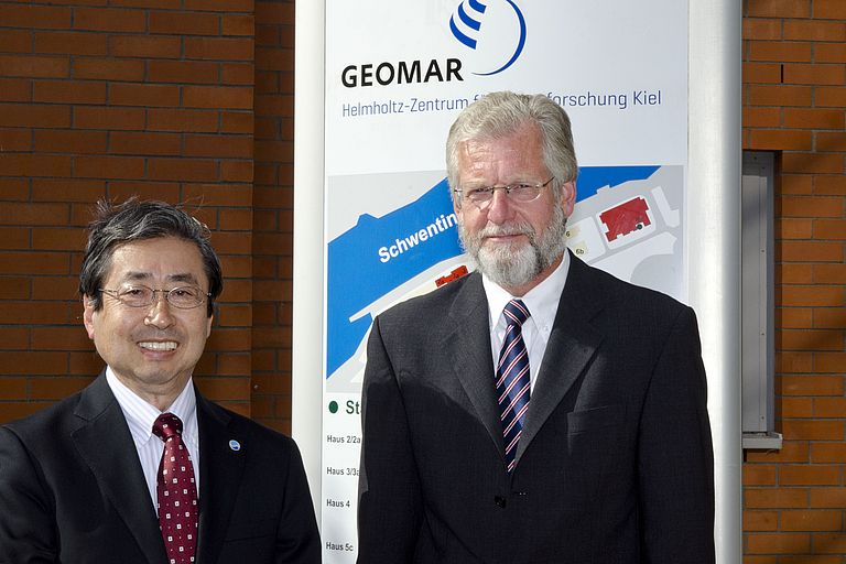 Präsident von JAMSTEC besucht GEOMAR